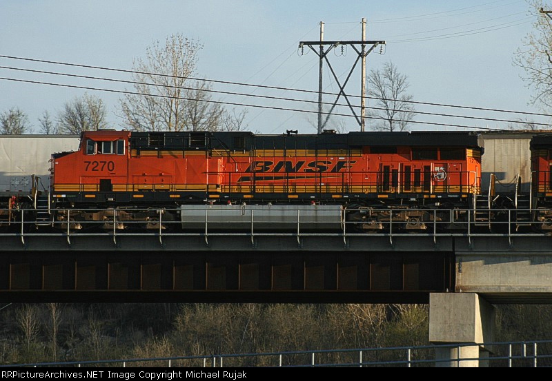 BNSF 7270